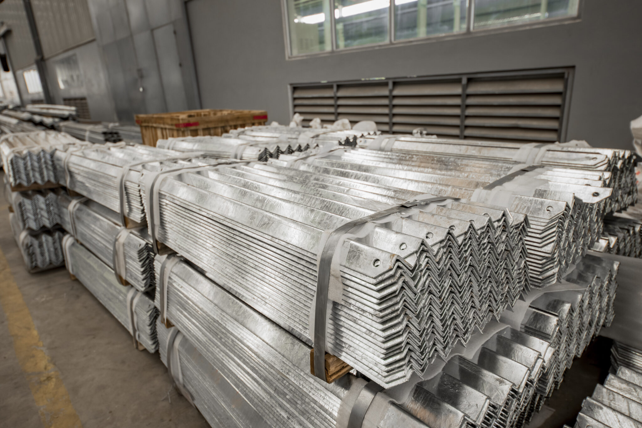 HOT DIP GALVANIZING SERVICE – Co Khi Ngai Cau